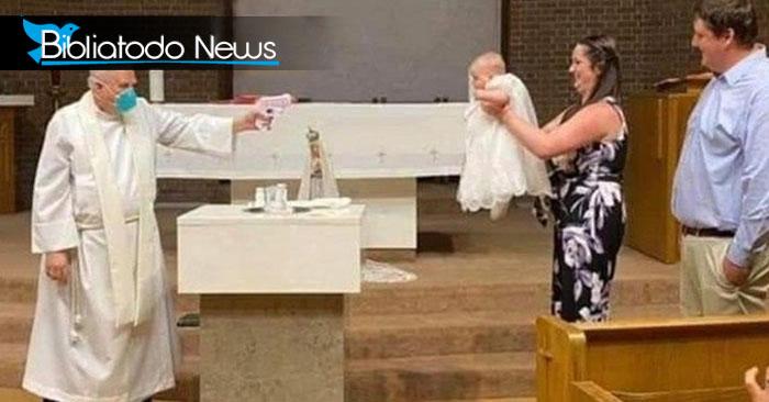 Priest baptizes baby with a water gun to avoid Covid-19 infection ...