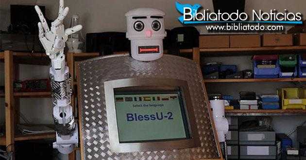 “Robot Pastor” cita pasajes bíblicos y bendice a los creyentes