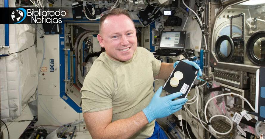 Glorificando a Jesús: Astronauta predica el Evangelio antes de regresar ...