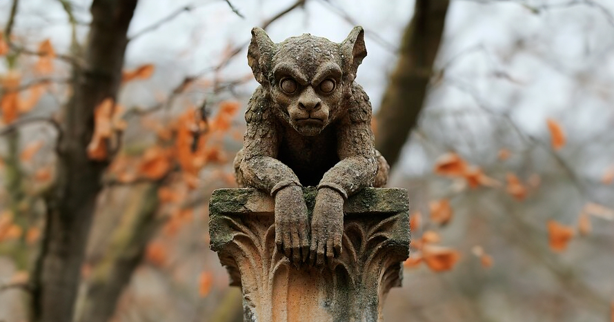 ¿Cuál es el origen y significado de las gárgolas?